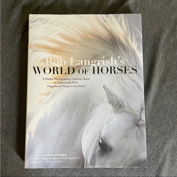 Urban Outfitters | Accents | Nwt World Of Horses Bob Langrishs Book ...